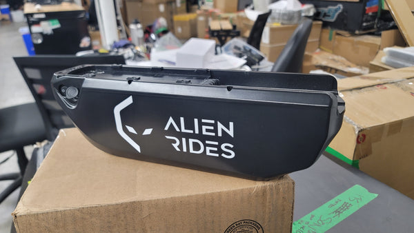 Atom Battery – Alien Rides